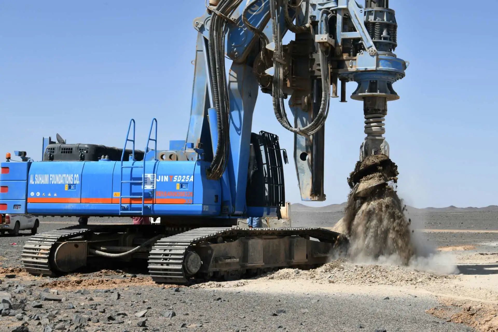 CONMART - LiuGong rotary drilling rigs participate in the construction ...
